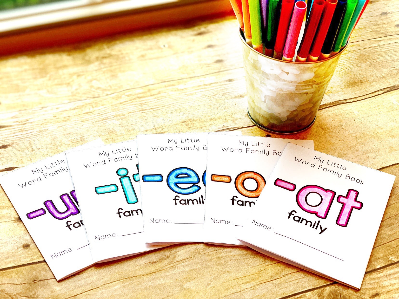 5 Ways to Use Little Books for Kindergarten Word Work - Miss Kindergarten